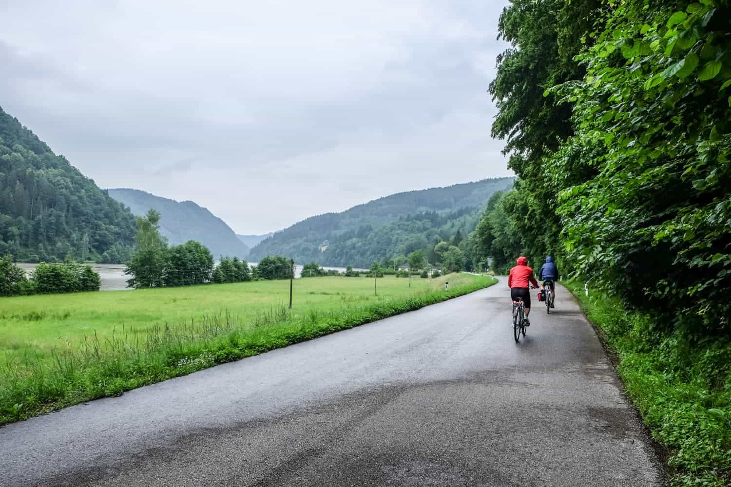 Danube Cycle Path in Austria – Where Europe’s Mighty River Bends