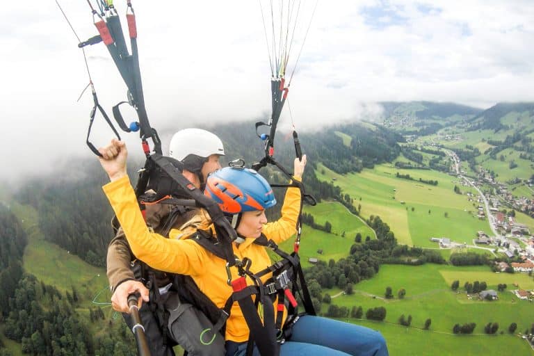 Best Place to Go Paragliding in Austria – Fly in the Alps
