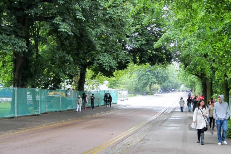 Visit the Greenwich Meridian Line, London – Prime Time Travel in the City