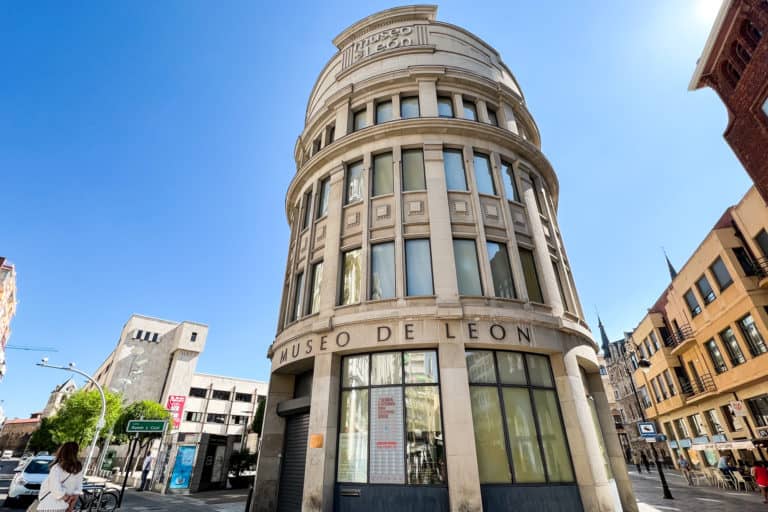 Things to Do in León, Spain – Empire, Kingdom and Camino