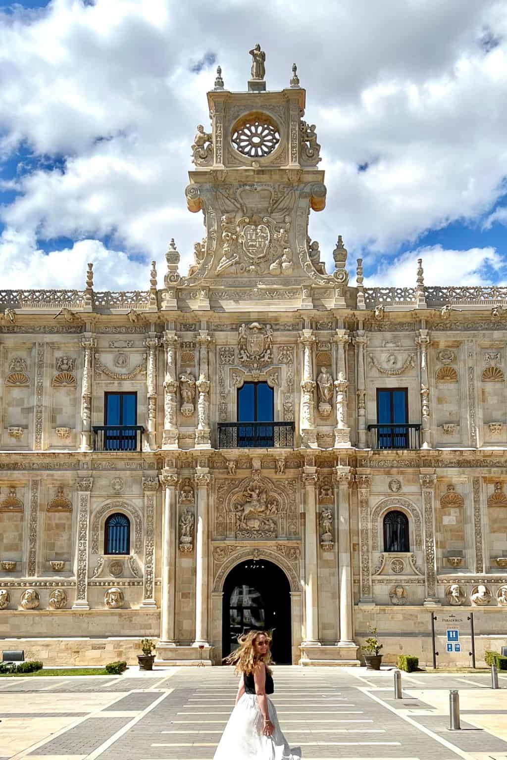 Things to Do in León, Spain – Empire, Kingdom and Camino